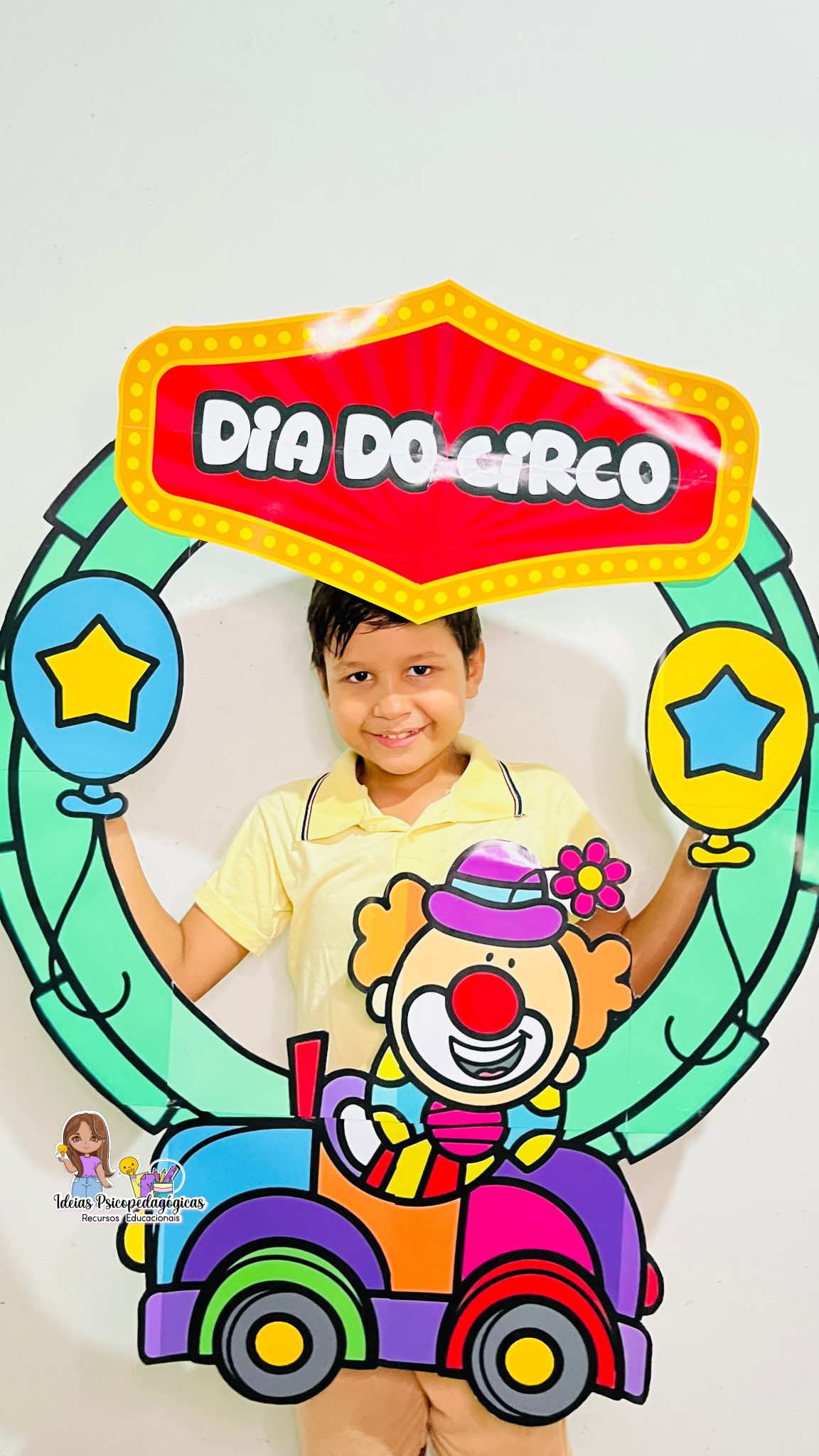 Bambolê para Fotos – Dia do Circo🎪 – Ideias Psicopedagógicas
